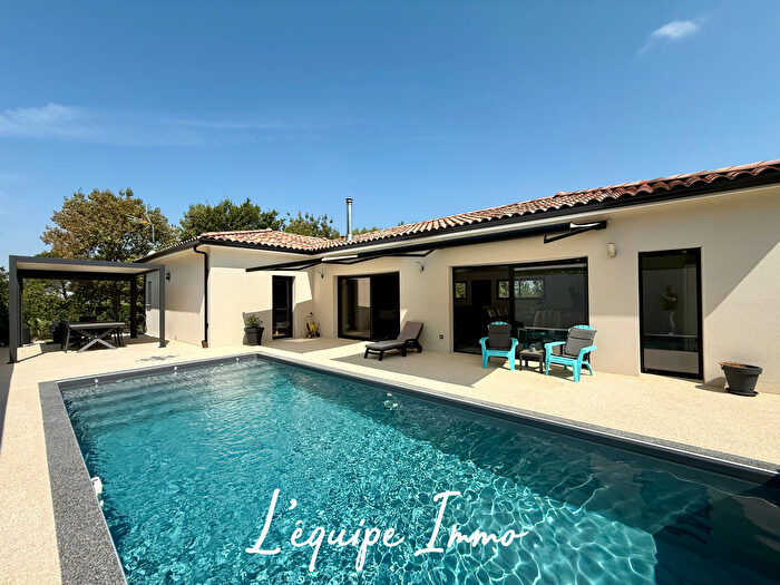 Maison 5 pièces à L'Isle-Jourdain, à vendre
