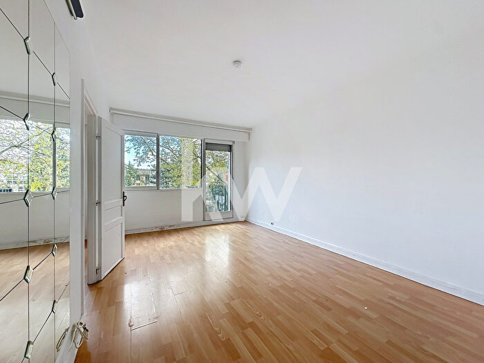 Appartement à vendre - Paris e , Porte de Saint-Cloud, Auteuil-Sud - 2 pièces - 1 chambre