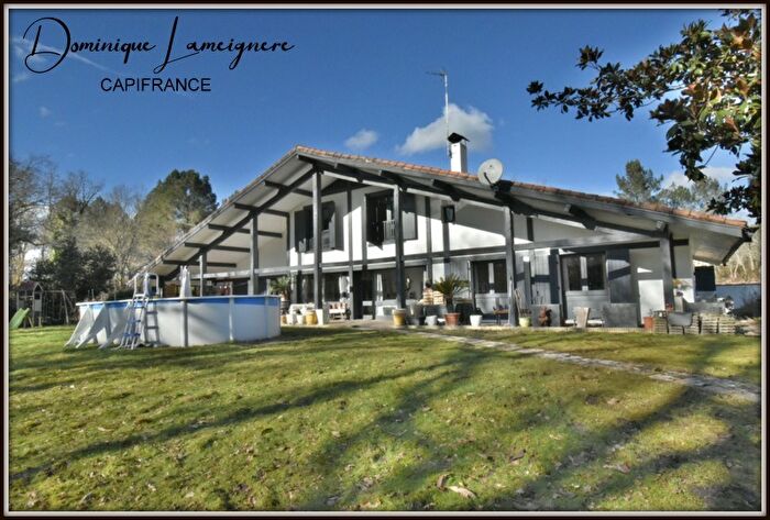 Maison à vendre - Saint-Yaguen - 9 pièces - 7 chambres