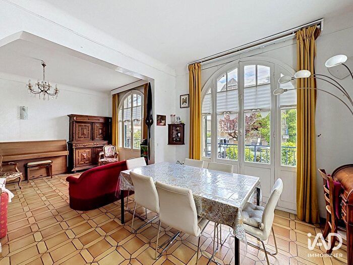 Maison 5 pièces à Deuil-la-Barre, à vendre