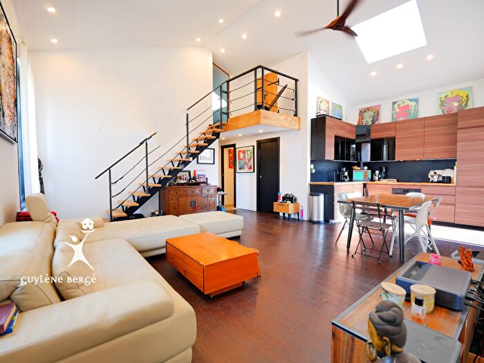 Maison à vendre - Vergèze - 6 pièces - 5 chambres