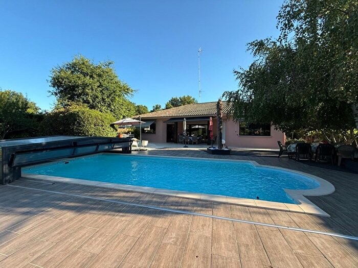 Maison 7 pièces à Biganos, à vendre