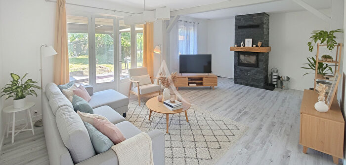Maison 5 pièces à Fontenay-Trésigny, à vendre
