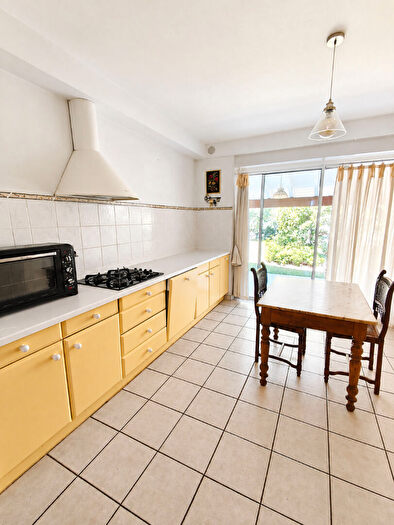 Saint-Pierre-du-Mont : Maison 6 pièces à vendre