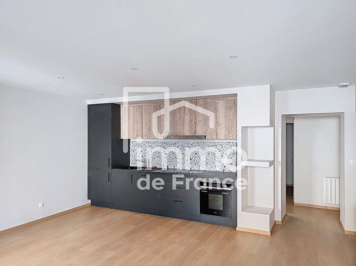 Appartement 3 pièces à louer - Oyonnax, Centre-ville, Niermes, Geilles, Croix Rousse