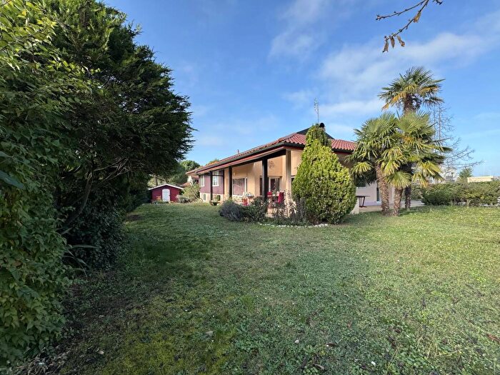 Maison à vendre - Thonon-les-Bains, Est - 8 pièces - 6 chambres