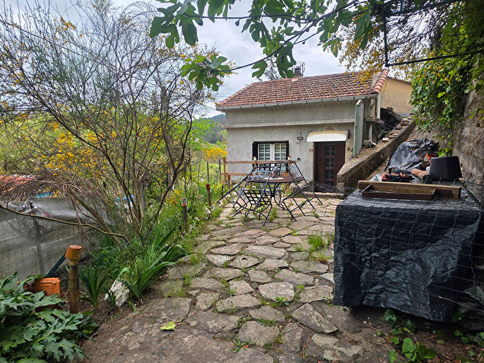 Maison 4 pièces à Bordezac, à vendre