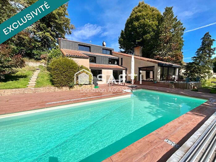 Maison à vendre - Dompierre-sur-Yon - 7 pièces - 6 chambres