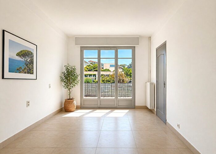 Appartement 2 pièces à vendre à Nice, Saint-Lambert, Bas-Cimiez
