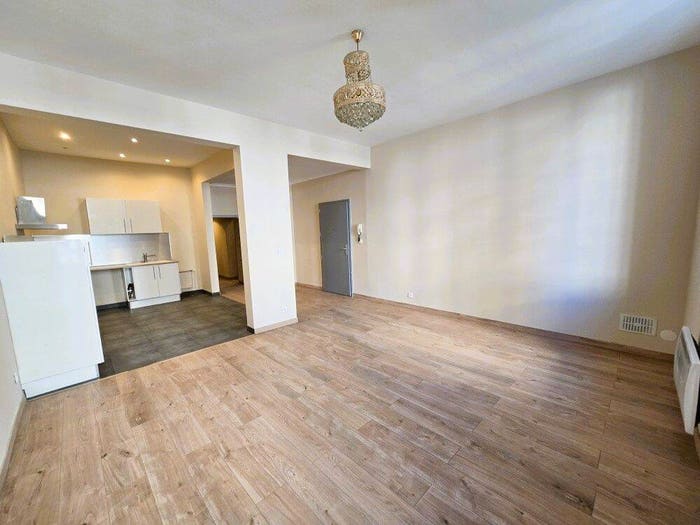 Appartement 4 pièces à louer à Gambetta, Nîmes