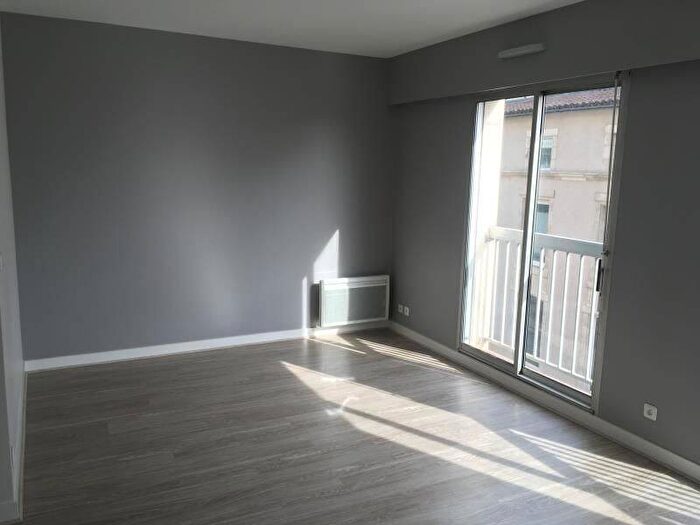 Appartement 1 pièce à Poitiers, à louer