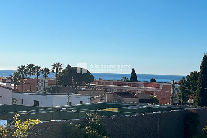 Appartement à vendre - Bandol - 4 pièces - 2 chambres