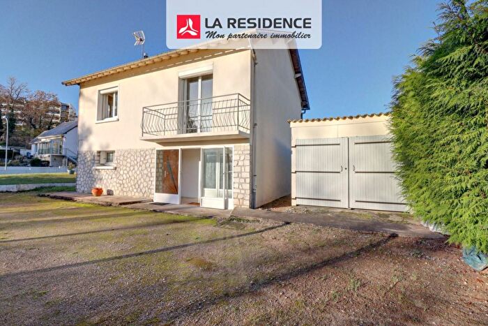 Maisons à vendre et appartements à louer - 1