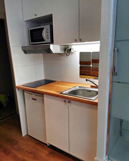 Appartement à louer - Invalides, Paris ème arrondissement - 1 pièce