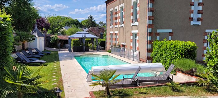 Maison 9 pièces à Henrichemont, à vendre