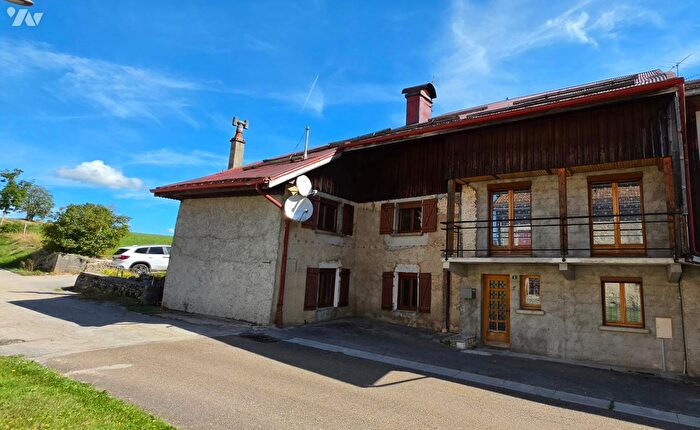 Les Hôpitaux-Vieux - Maison 7 pièces à vendre