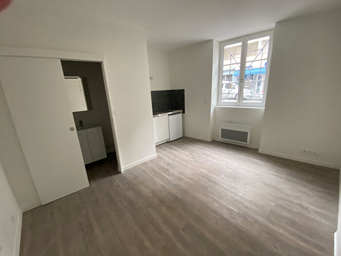 Clermont-Ferrand, Delille, Cathédrale, La Gare : Appartement 1 pièce à louer
