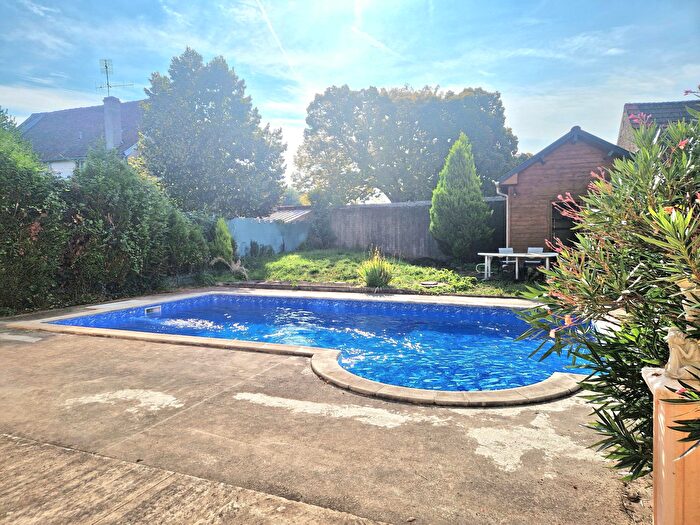 Maison à vendre - Autun, Saint-Jean, République, Gare - 7 pièces - 3 chambres