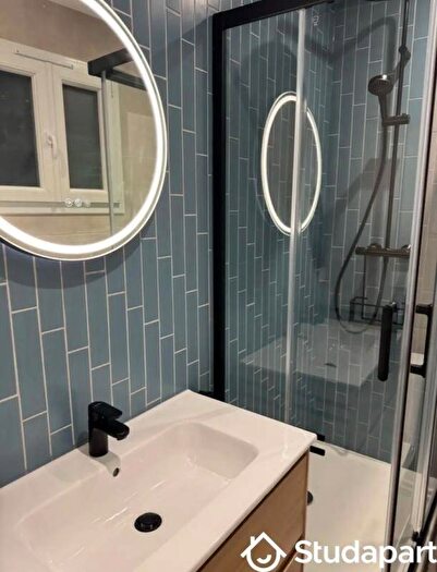 Appartement à louer - Porte Dauphine, Paris ème arrondissement - 1 pièce