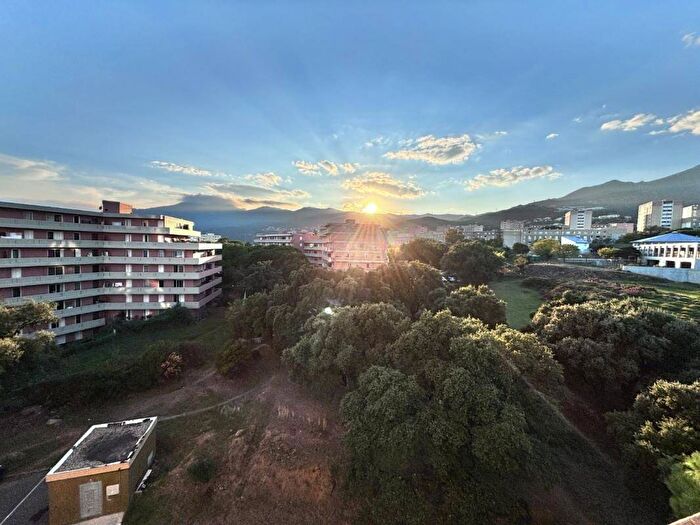 Appartement à louer - Montesoro, Bastia - 2 pièces - 1 chambre