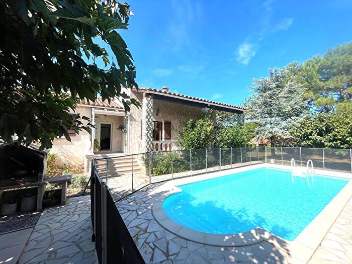 Maison à vendre - Jonquerettes - 6 pièces - 4 chambres