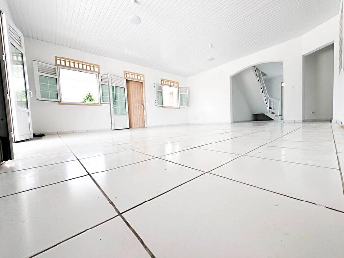 Maison à louer - Matoury - 5 pièces