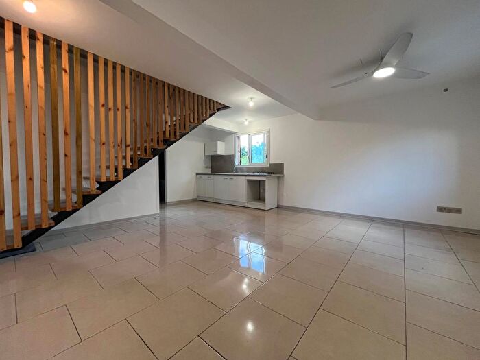 L'Étang-Salé, Maniron : Maison 4 pièces à louer