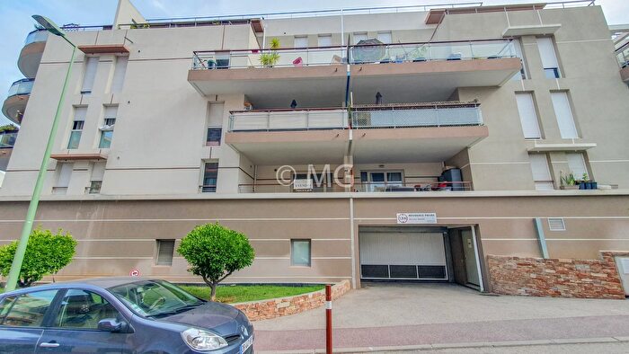 Appartement à vendre - Le Cannet, Rocheville, Colombier, Campelières - 2 pièces - 1 chambre