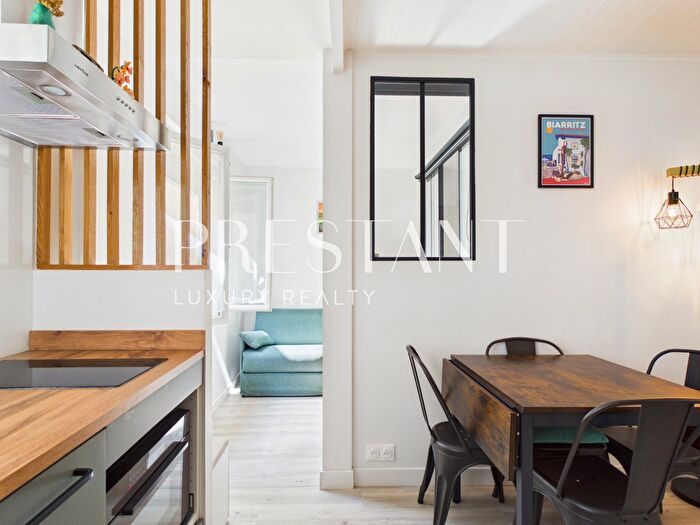 Appartement 3 pièces à Biarritz, Centre-ville Est, à vendre