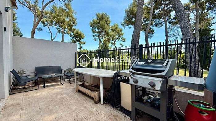 Appartement à louer - Vitrolles, Bords de létang, Tribales, Ferme de Croze - 2 pièces - 1 chambre