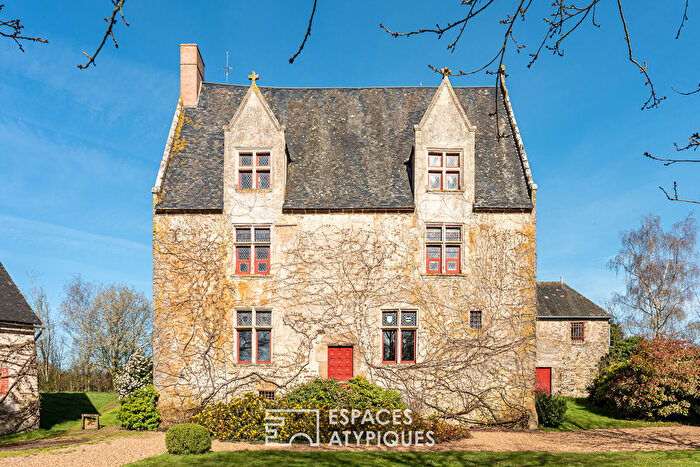 Maison à vendre - Saint-Germain-de-Coulamer - 12 pièces - 7 chambres