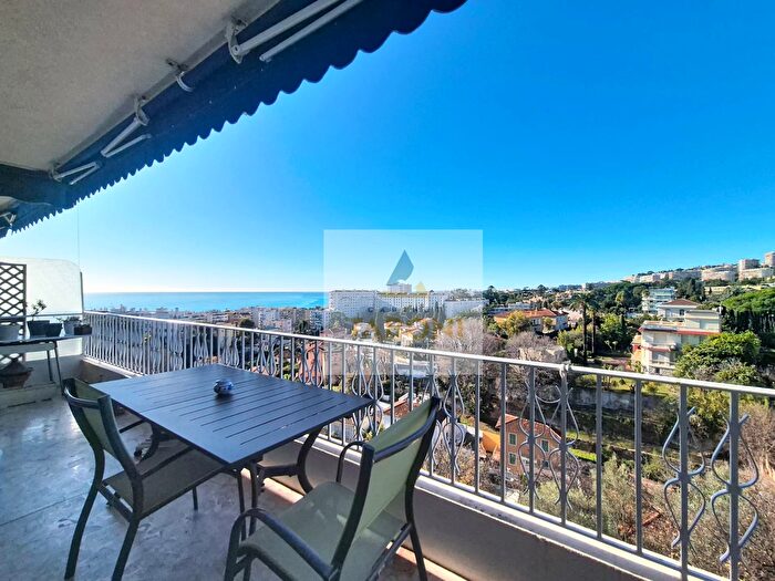 Appartement à vendre - Nice, Fabron - 5 pièces - 3 chambres