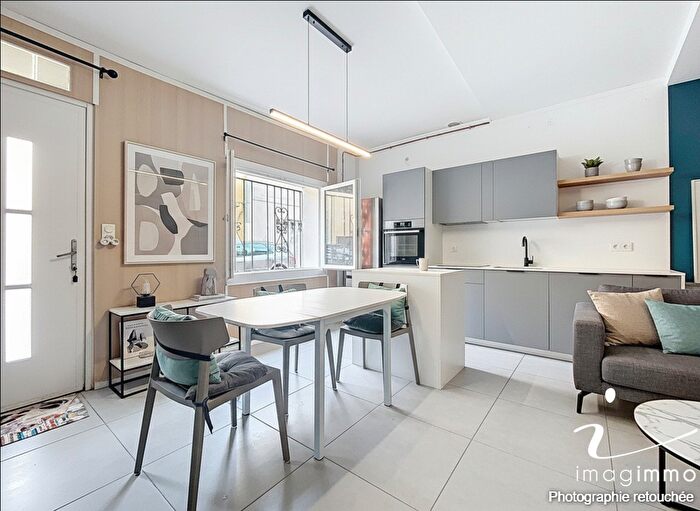 Appartement à vendre - Mauguio, Centre-ville - 2 pièces - 1 chambre
