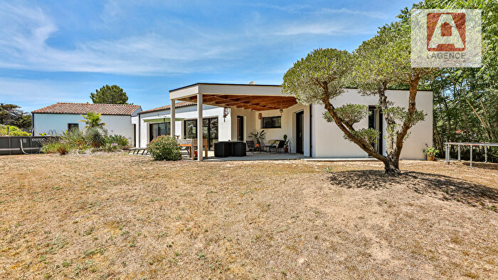 Maison 6 pièces à Saint-Jean-de-Monts, Route des Sables, Beaulieu, Forêt Domaniale Pays de Monts, à vendre