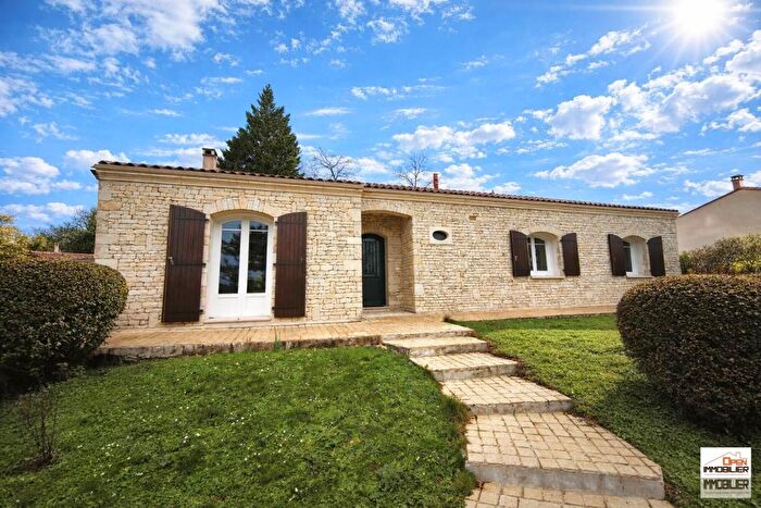 Maison à vendre - La Couronne - 7 pièces - 5 chambres