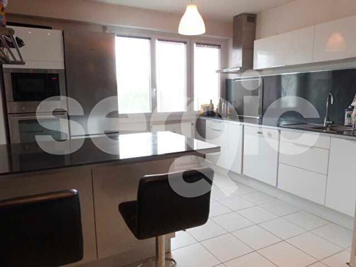 Appartement à louer - Angers, Saint-Serge, Ney, Chalouère - 1 pièce - 1 chambre