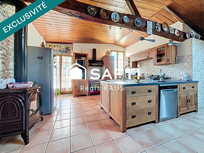 Maison à vendre - Saint-Valérien - 8 pièces - 6 chambres