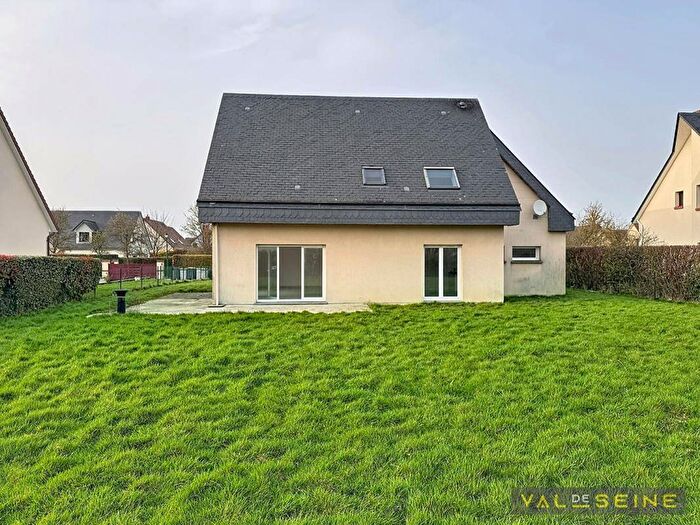 Maison à louer - Houppeville - 6 pièces - 4 chambres