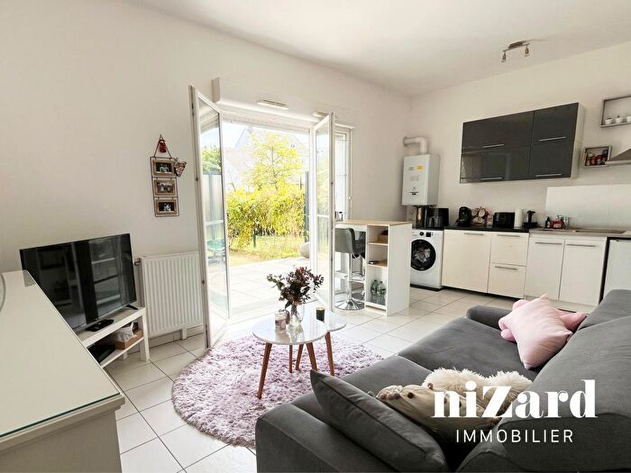 Les Clayes-sous-Bois, Centre-ville : Appartement 1 pièce à vendre