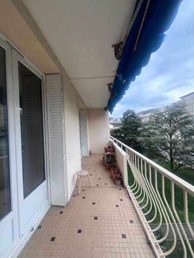 Appartement à louer - Est, Livron-sur-Drôme - 4 pièces - 3 chambres