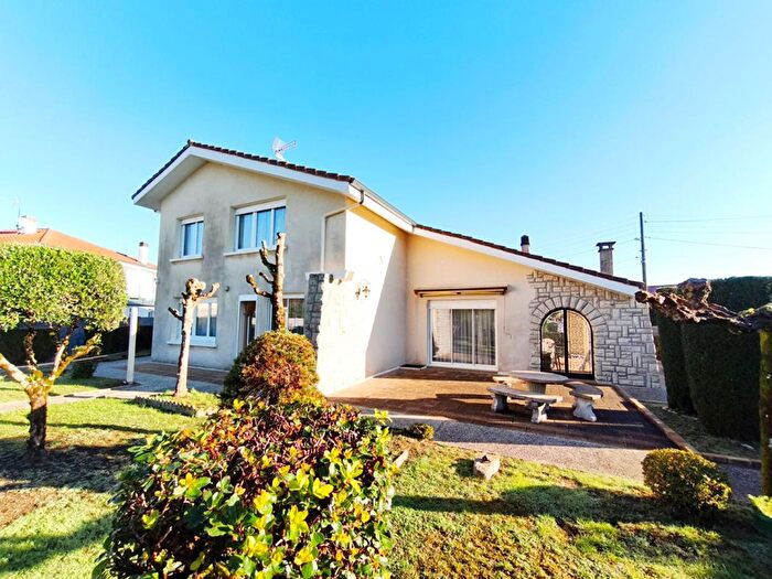 Maison à vendre - Saint-Paul-lès-Dax, Peyrouton, Bourdious - 7 pièces - 6 chambres