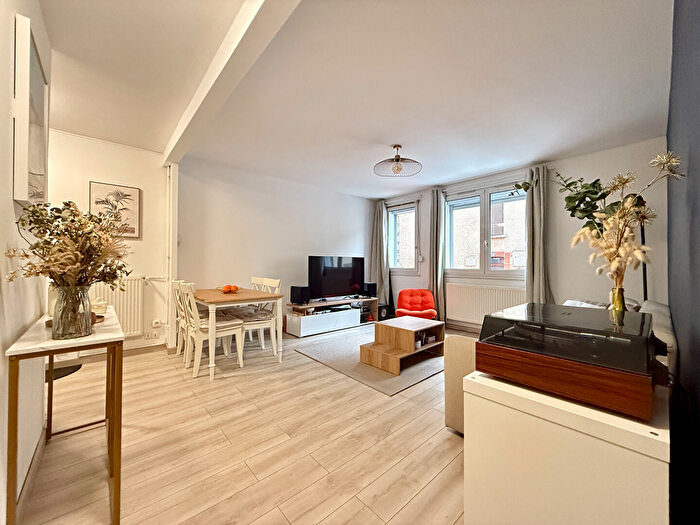 Appartement à vendre - Reims, Neufchatel, Orgeval, Laon, Zola - 3 pièces - 2 chambres