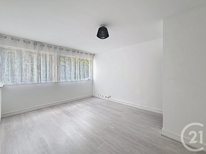 Appartement 1 pièce à vendre - Rambouillet, Saint-Hubert, Louvière