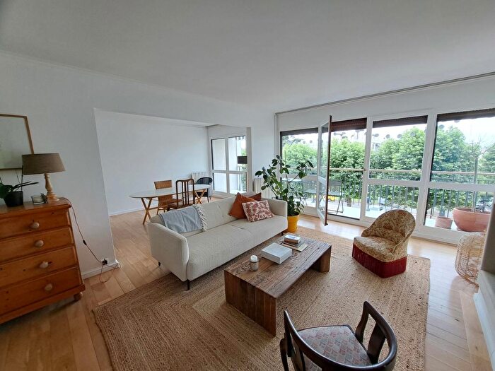 Appartement 4 pièces à vendre à Noisy-le-Roi