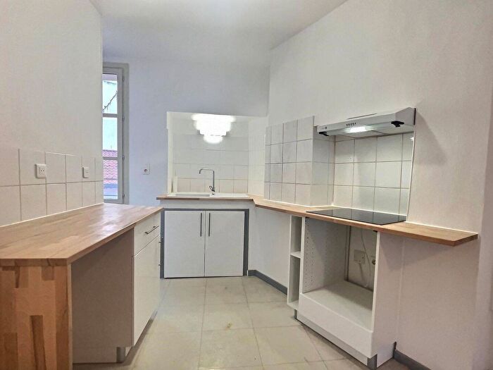 Appartement à louer - Allées Paul Riquet, Béziers - 2 pièces - 1 chambre
