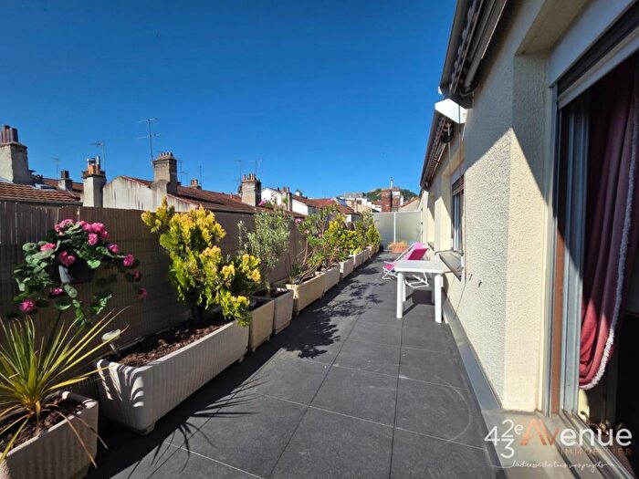 Appartement 5 pièces à vendre à Saint-Étienne, Jacquard, Préfecture