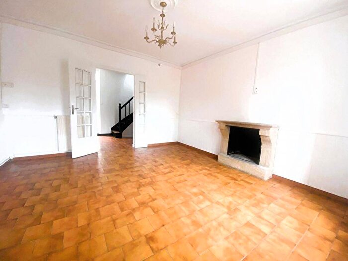 Maison à louer - Centre Ville-Saint Léonard-Notre-Dame, Alençon - 2 pièces - 1 chambre