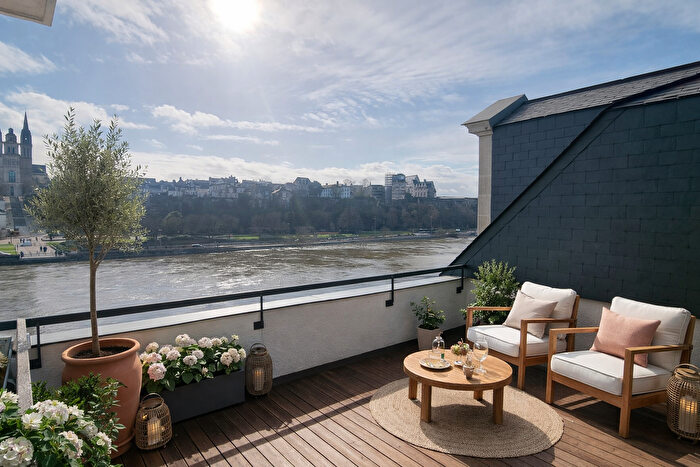 Appartement à vendre - Angers, Doutre, Saint-Jacques - 5 pièces - 4 chambres