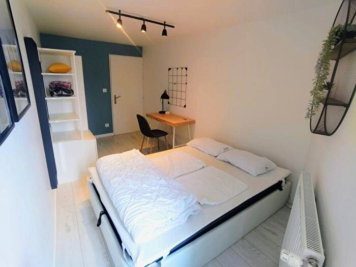 Appartement à louer - Saint Cybard-Houmeau, Angoulême - 1 pièce