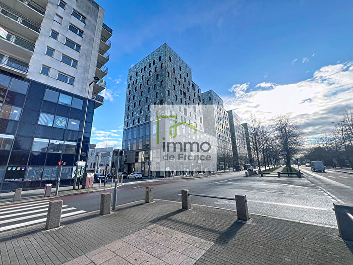 Appartement à vendre - Lille, Centre-ville, Euralille - 2 pièces - 1 chambre